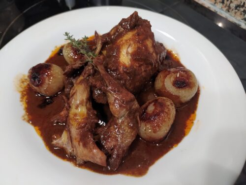 Perdiz al chocolate con cebollitas glaseadas en moscatel - Recetas de ...